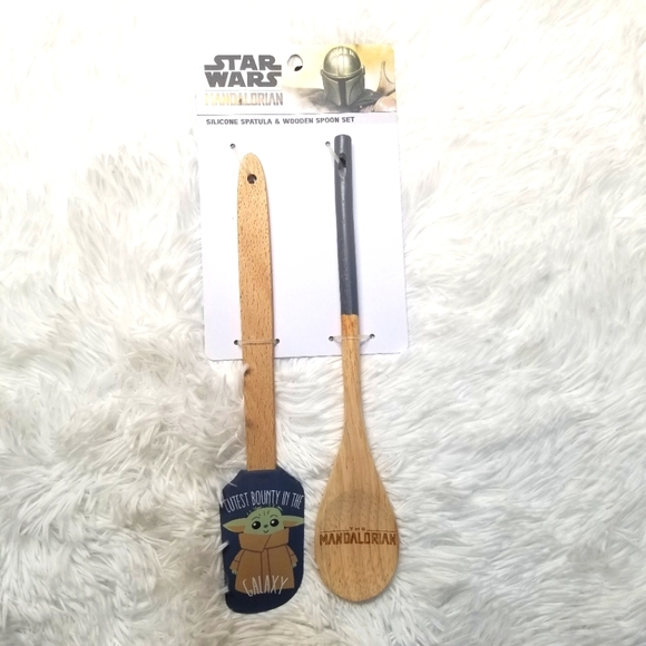 Star Wars | Kitchen | Star Wars Mandalorian Silicone Spatula And Wooden ...